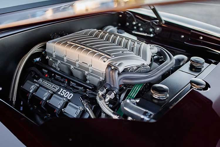 Massive Power: The Direct Connection 1500hp Hemi Crate Engine